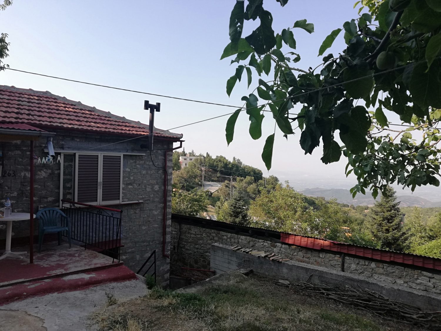 ΜΟΡΦΩΒΟΥΝΙ ΠΩΛΕΙΤΑΙ ΜΟΝΟΚΑΤΟΙΚΙΑ