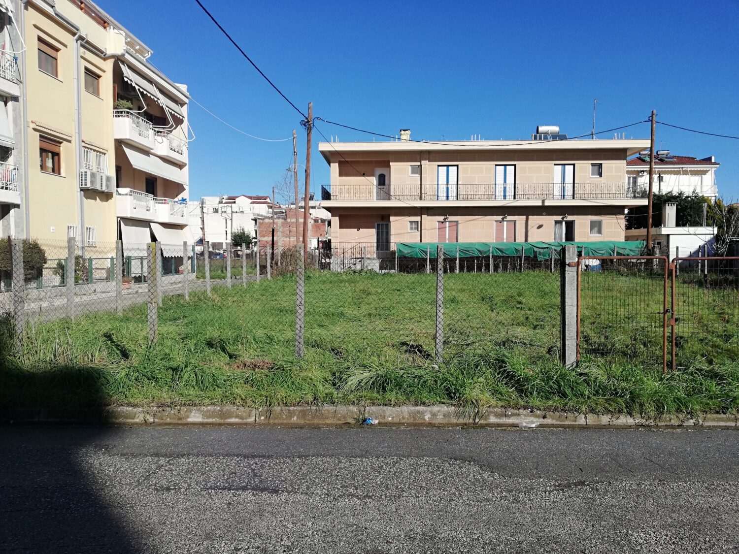 ΚΑΡΔΙΤΣΑ ΠΩΛΕΙΤΑΙ ΟΙΚΟΠΕΔΟ
