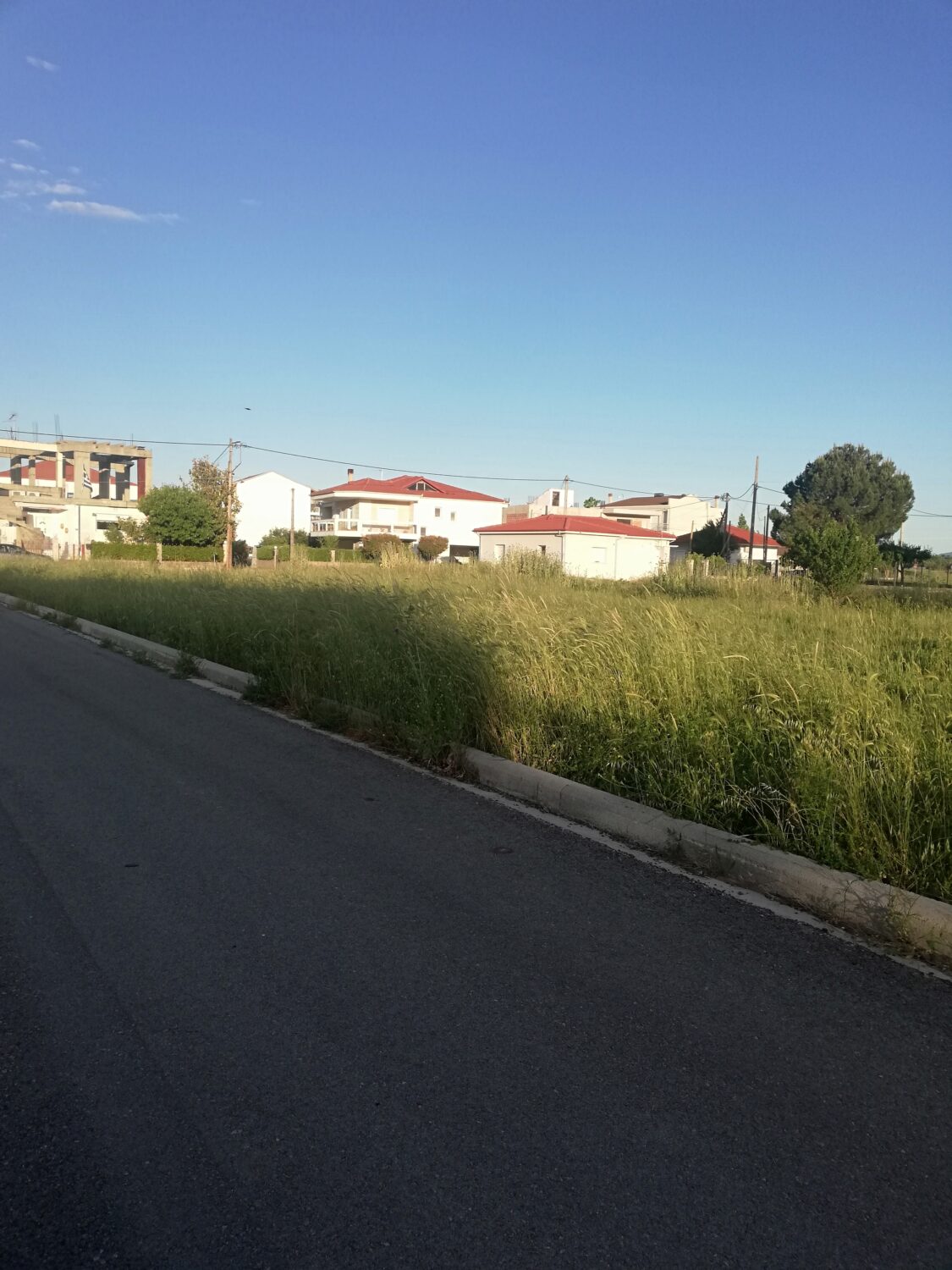 ΠΩΛΕΙΤΑΙ ΟΙΚΟΠΕΔΟ